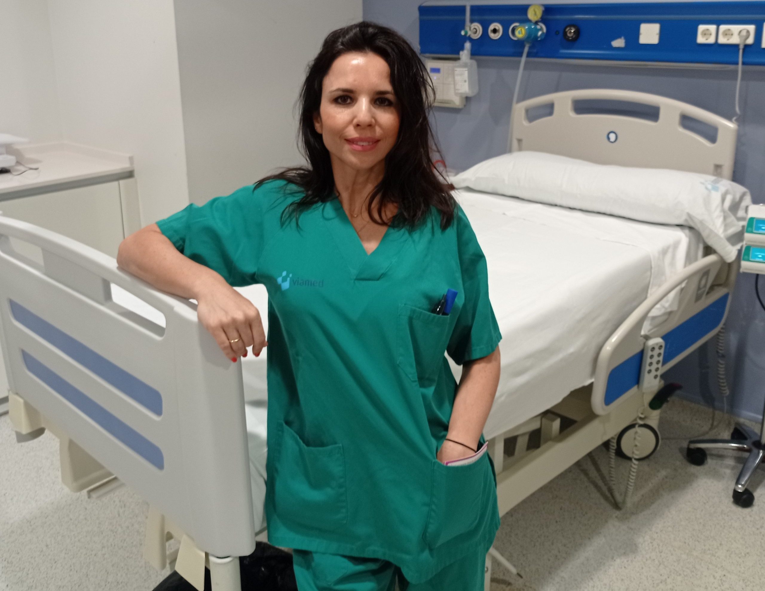 Hoy conocemos a Sara Fernández, matrona en el Hospital Viamed Santa ...